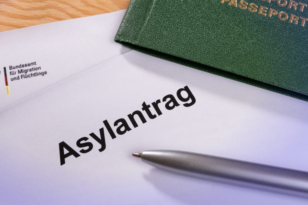 Asylantrag – Rechtsanwalt Jens Waechtler Asylantrag – Rechtsanwalt Jens Waechtler